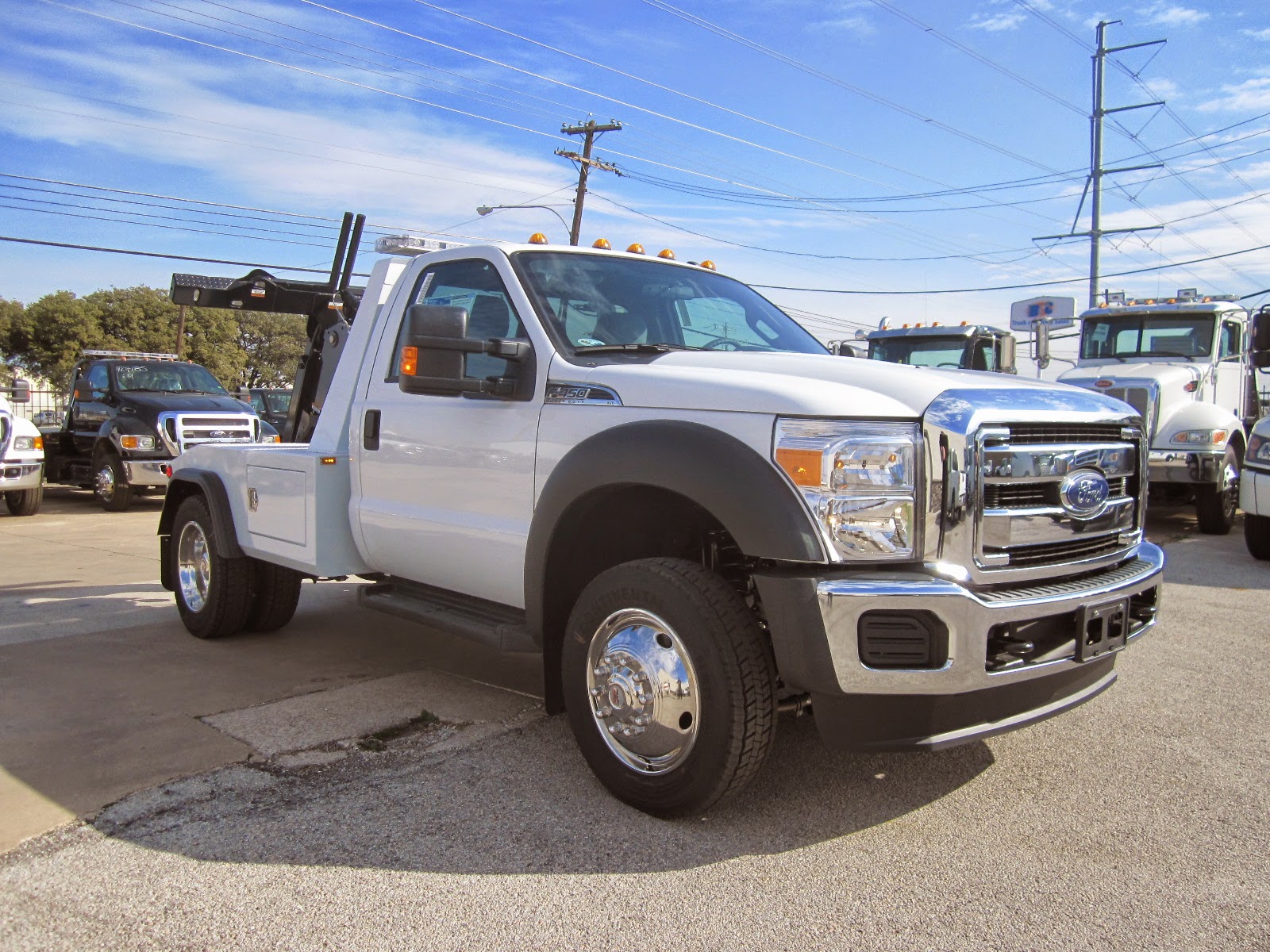 Boom Truck Sales & Rental: 2015 Ford F450 XLT V10 with Jerr-Dan Autoloader