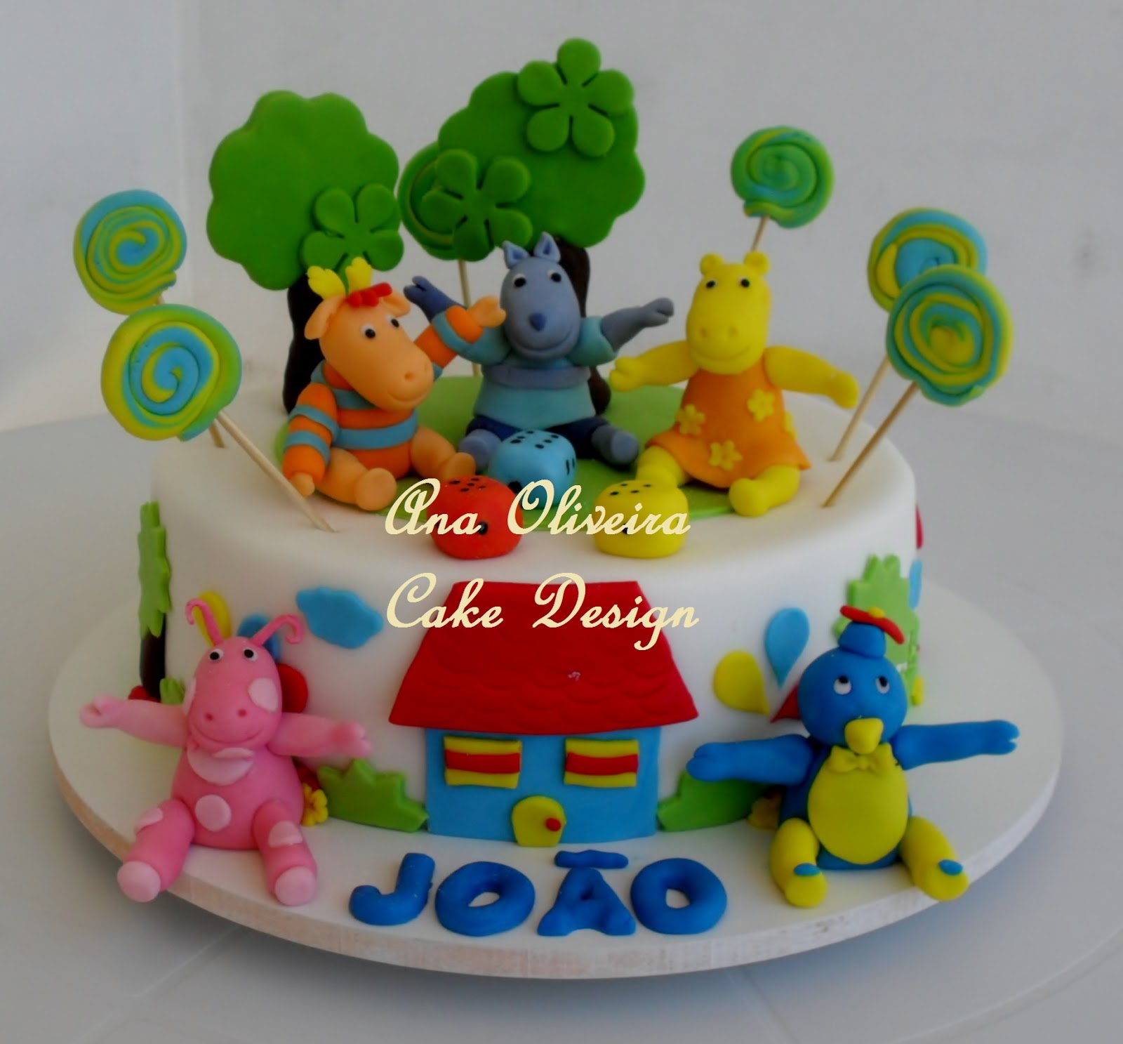 Bolos Decorados Artísticos Rio de Janeiro: Bolo Backyardigans