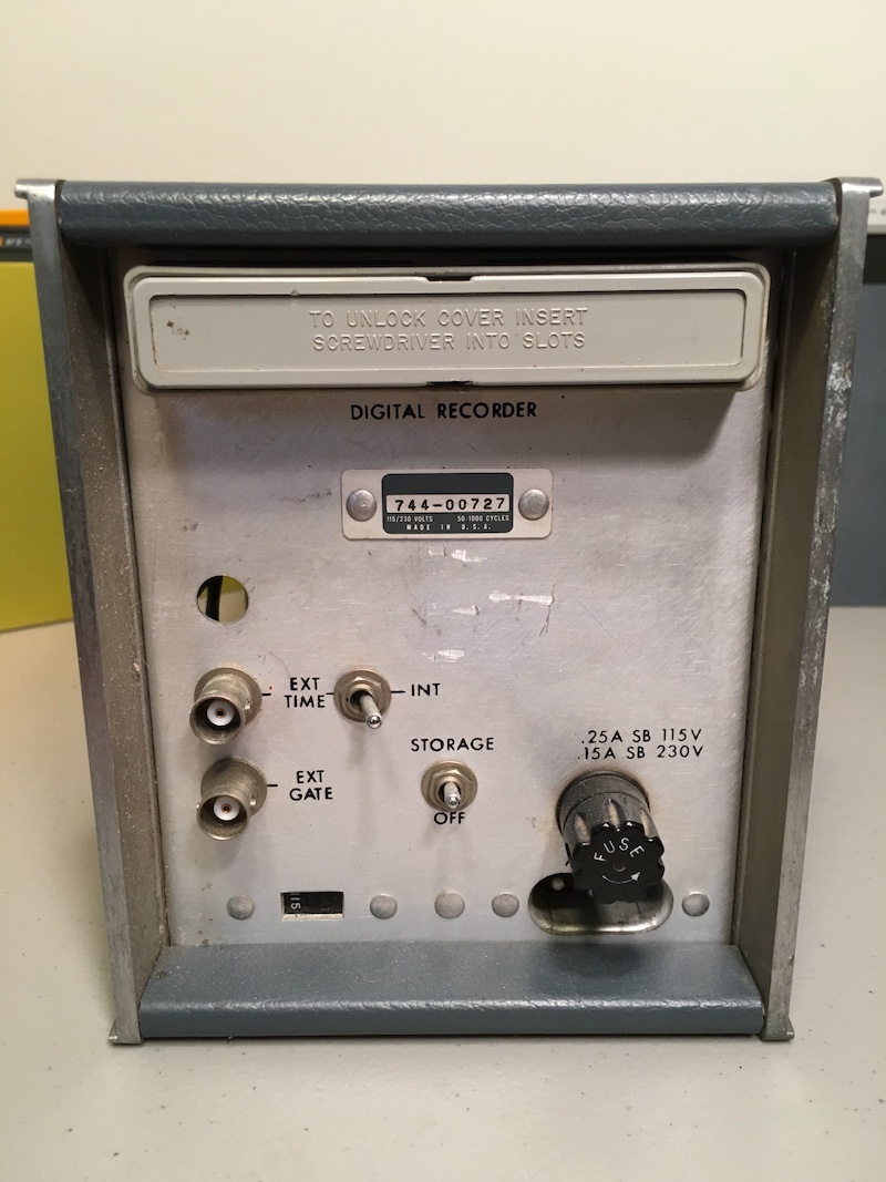 The Sync Channel Blog: HP 5221B Electronic Counter