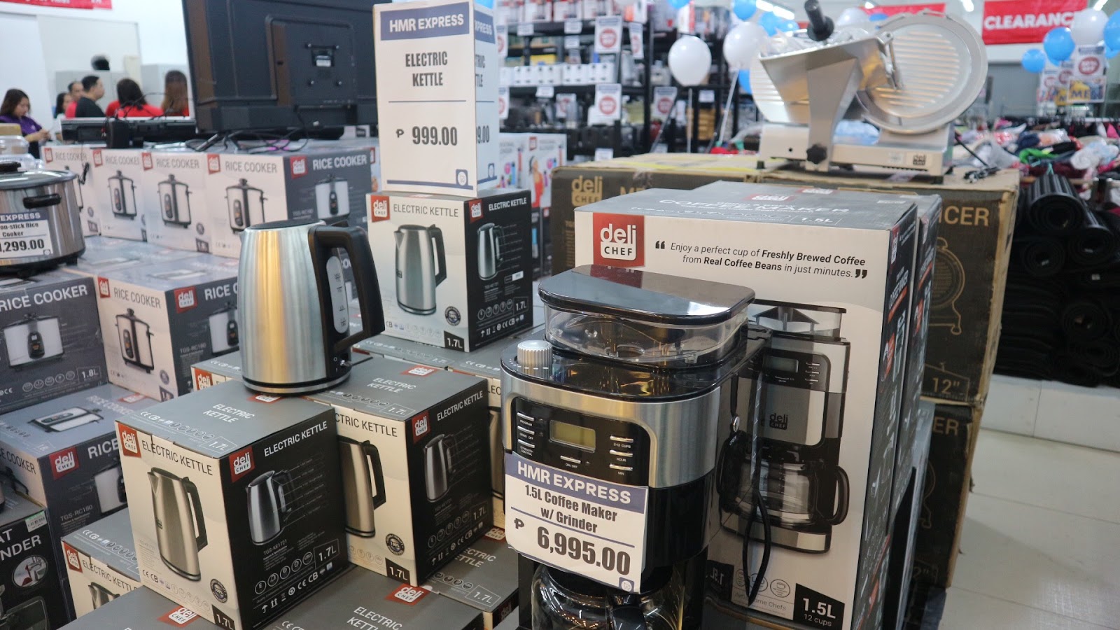 HMR Express Launches at Lucky Chinatown Mall - Sugarsmile