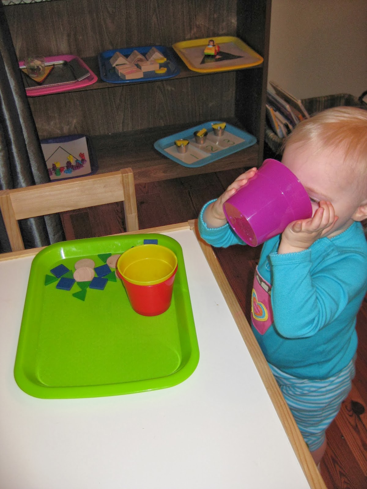 Teacher Turned Momma: Tot School - Triangles