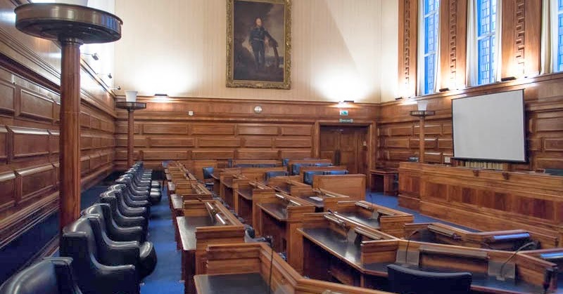 Fresh eyes on London: The Court Room