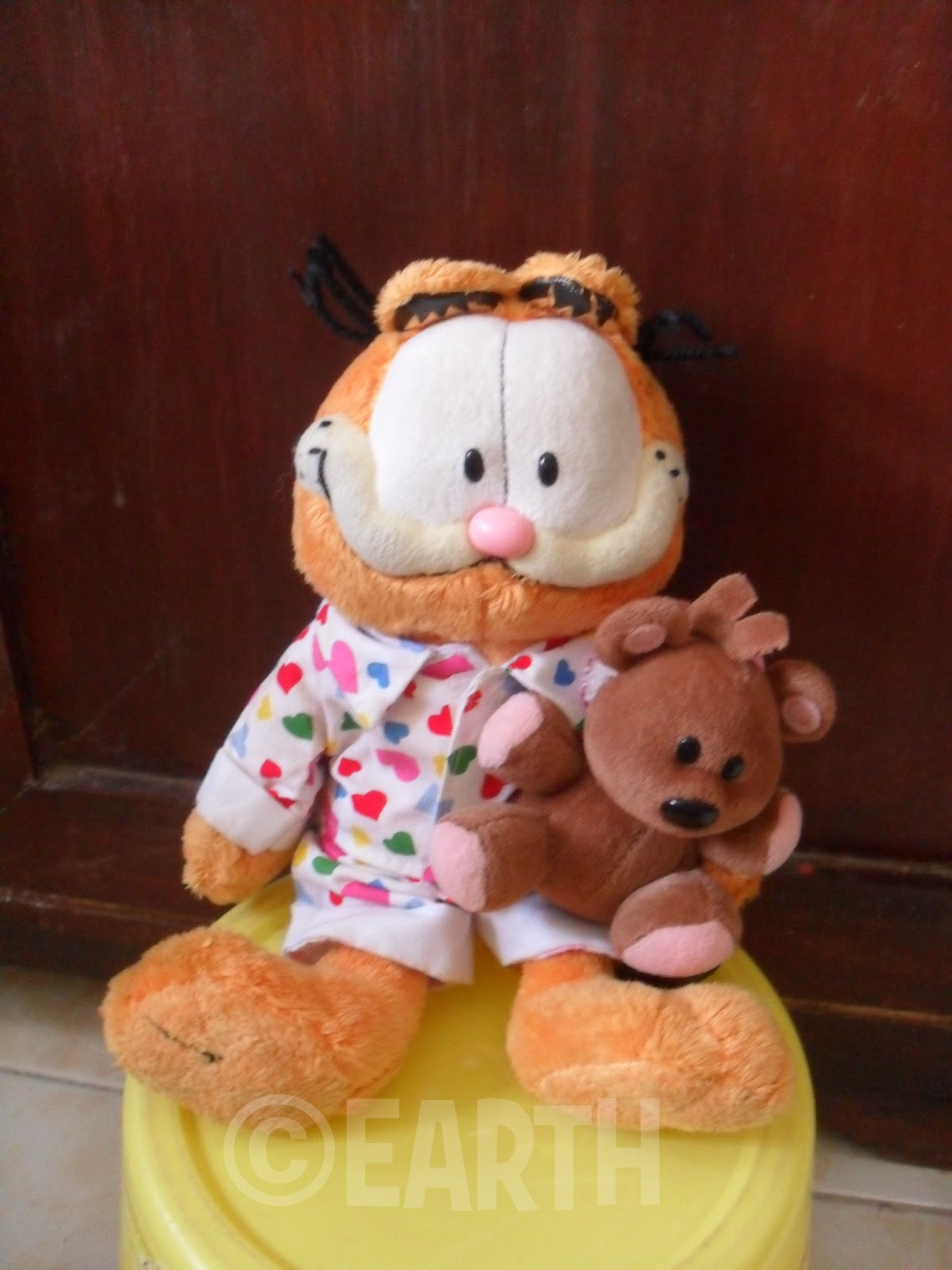 My Garfield Collection: BEDTIME (HEARTS) WITH POOKY