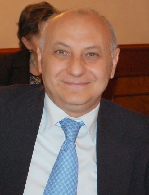 Revista Pasos: Articulistas - Voluntarios - Ramón González Martínez de ...