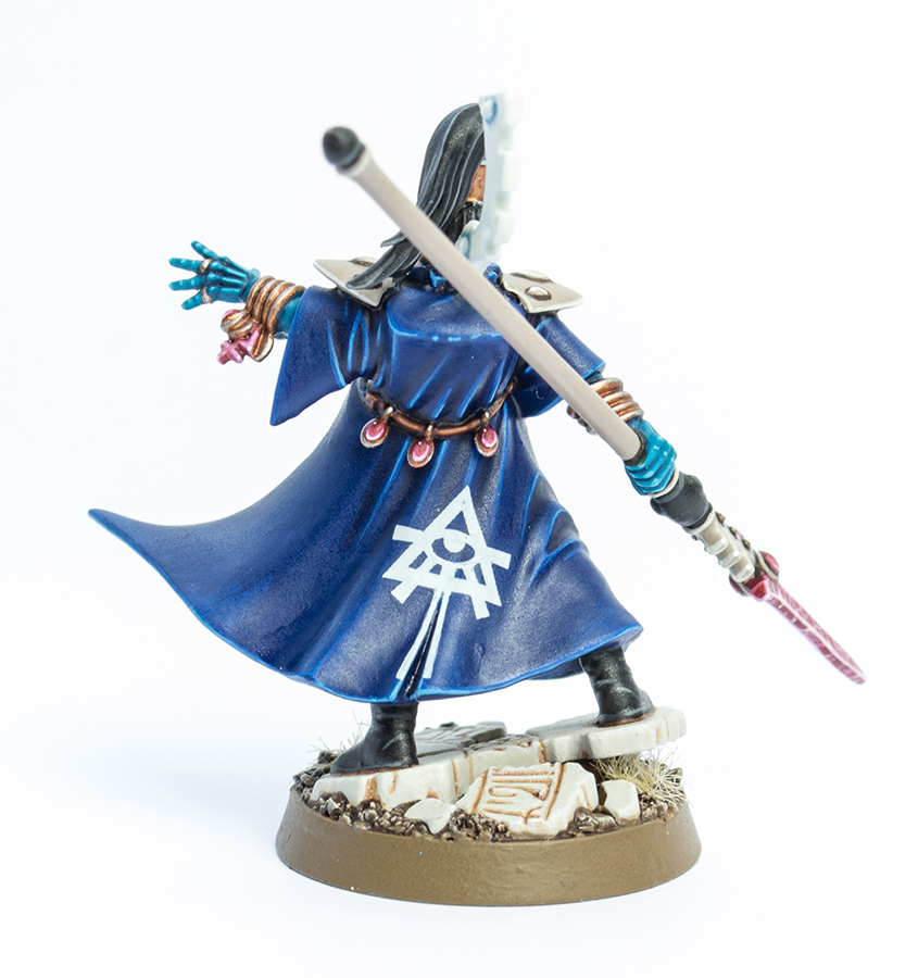 Showcase: Female Eldar Farseer of Iybraesil - Tale of Painters