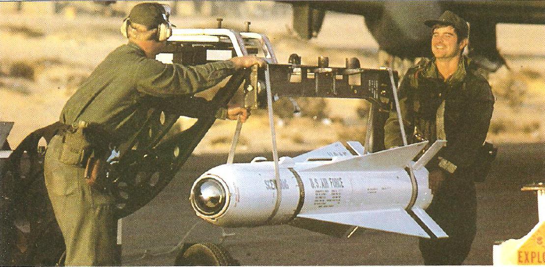 Guerra-Historia-Armamento, en Español: La USAF está modernizando al AGM ...