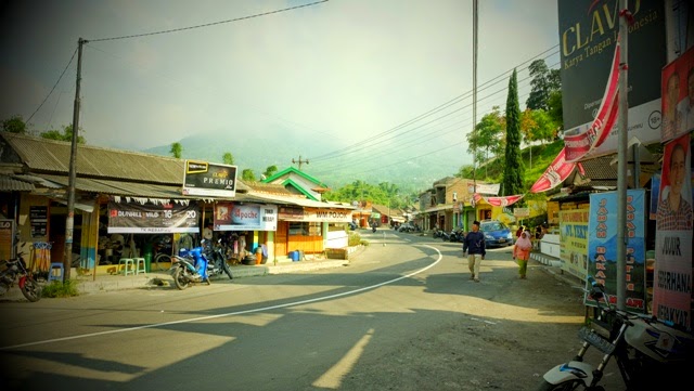 Gunung Merapi: The Most Active Volcano in Indonesia and the Adventure ...