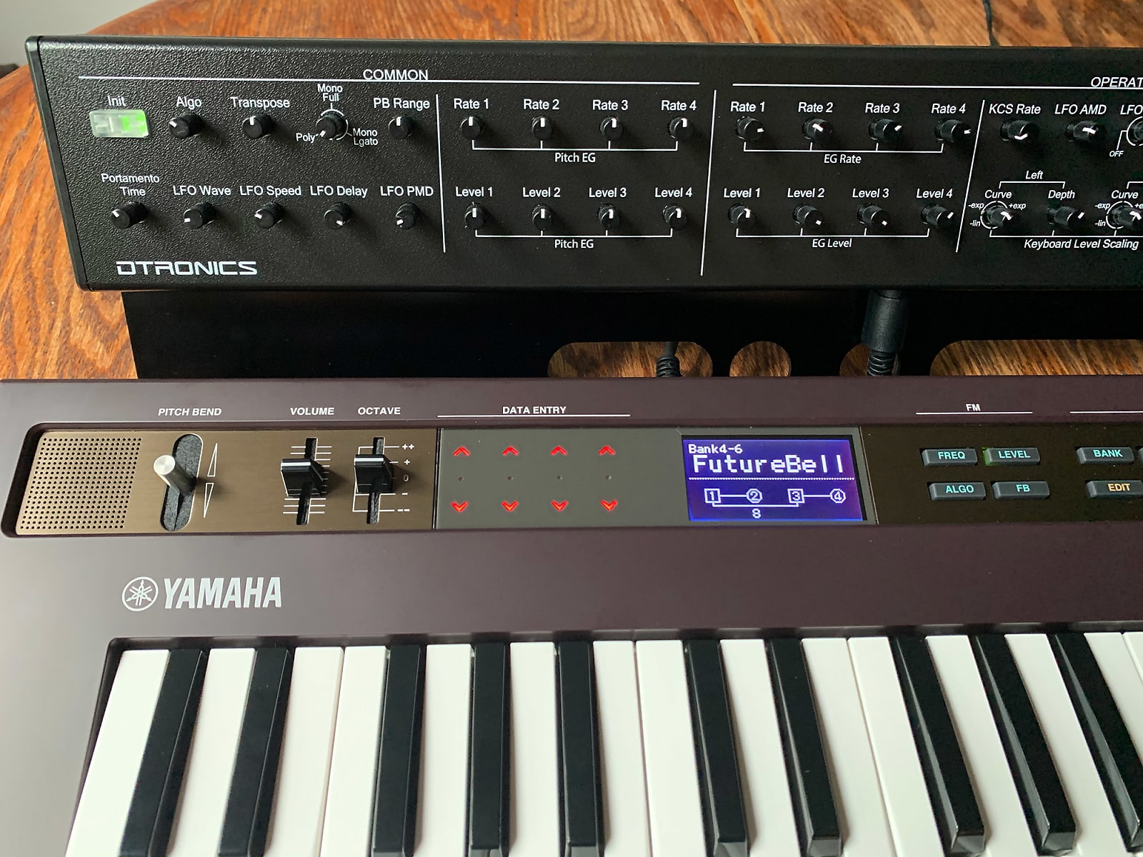 MATRIXSYNTH: Yamaha Reface DX w/ Dtronics DT-RDX Controller
