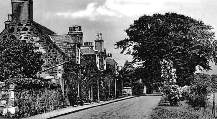 Tour Scotland: Old Photograph Cottages Upper Largo Scotland