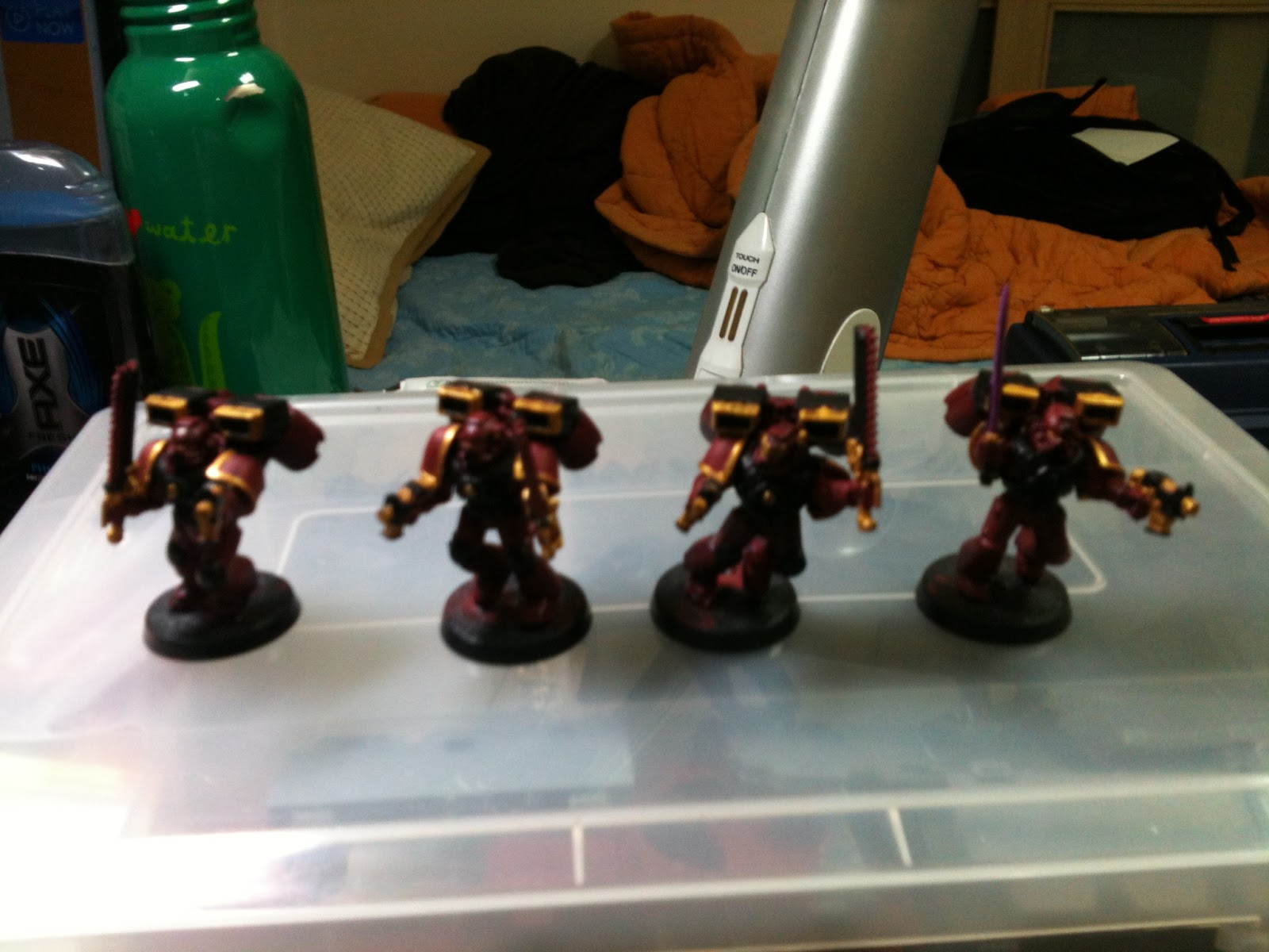 Grunt love : My space marine chapter painting tutorial