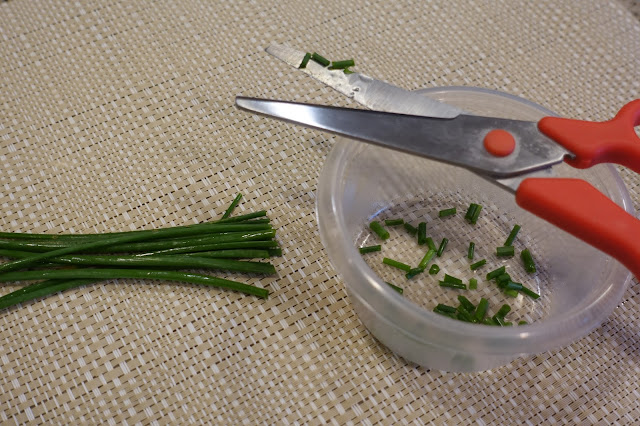 Mennonite Girls Can Cook: A Few Tips on Herbs