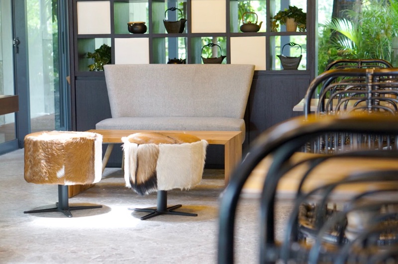 Monopole Coffee Lab Graha Family Branch Surabaya | Laura Angelia