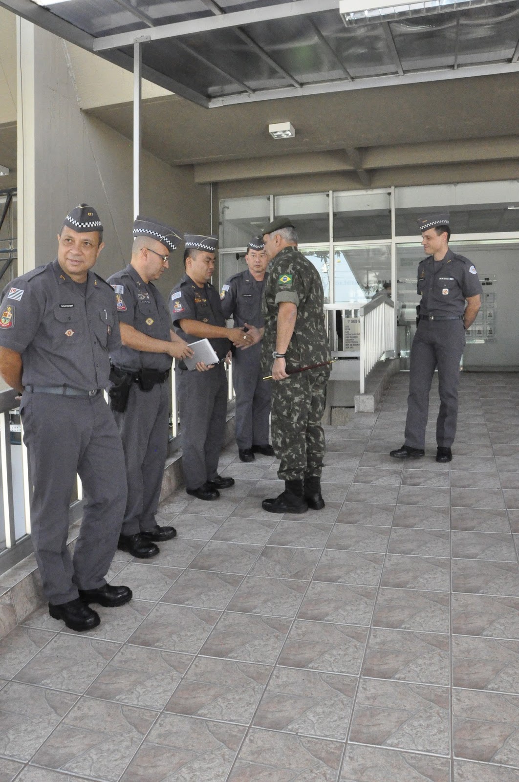 COMANDO DE POLICIAMENTO DE ÁREA METROPOLITANA SEIS (PMESP): CPA/M6 ...