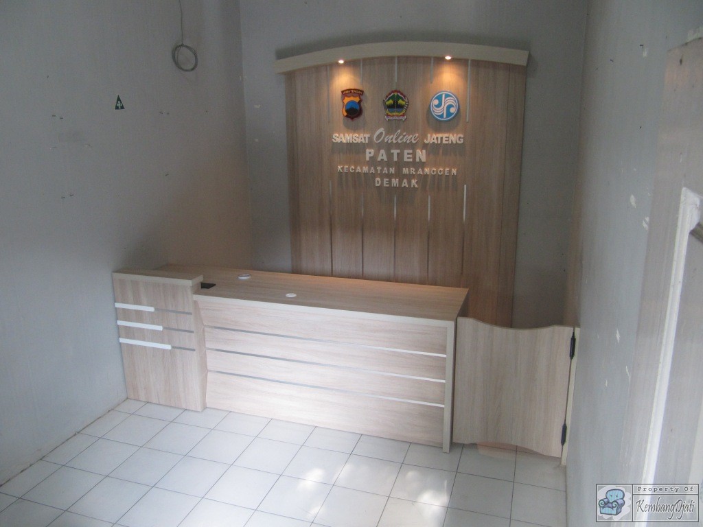 Desain Meja Customer Service Terbaru - Furniture Semarang | Meja Kantor ...