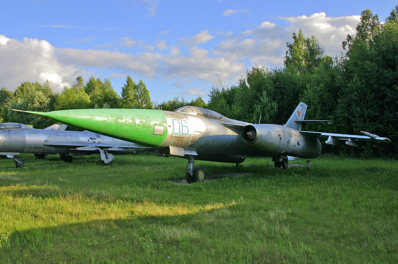 A Born Again Roman: Yakovlev Yak-28, Brewer