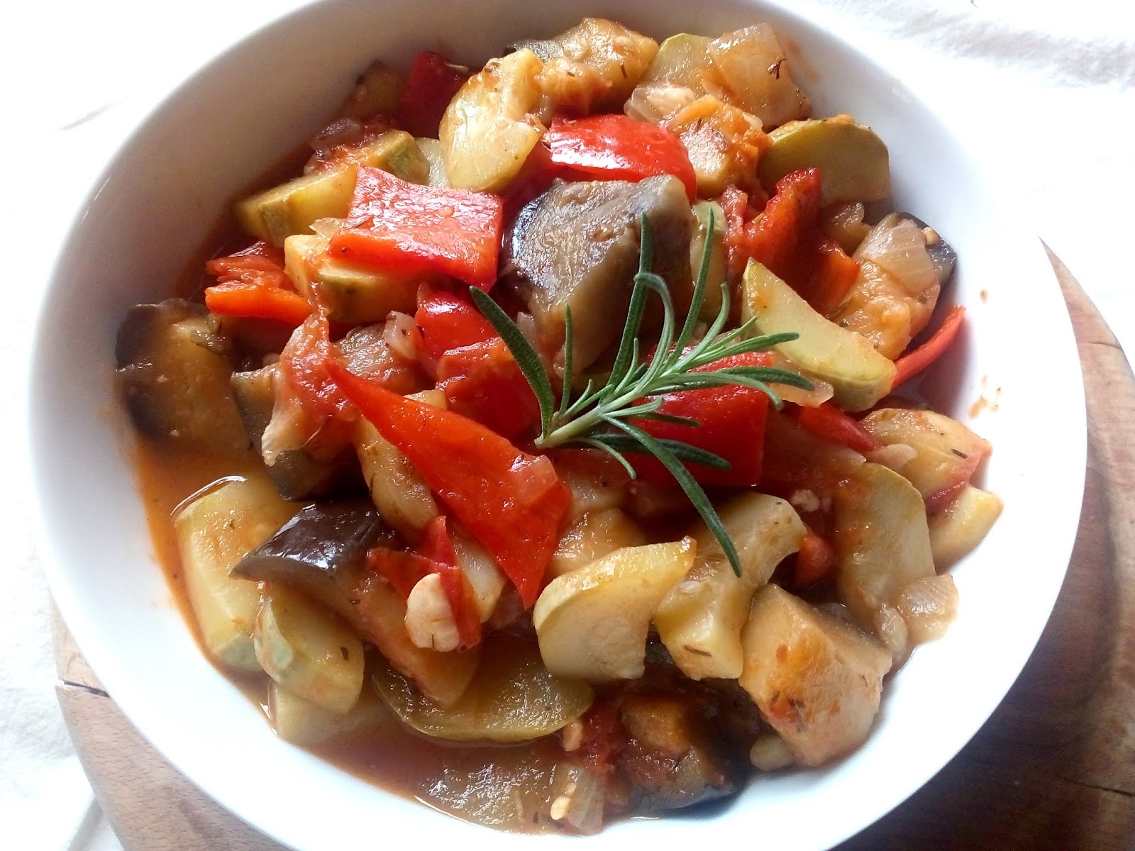 Slatko-slani kutak: Ratatouille sa začinima