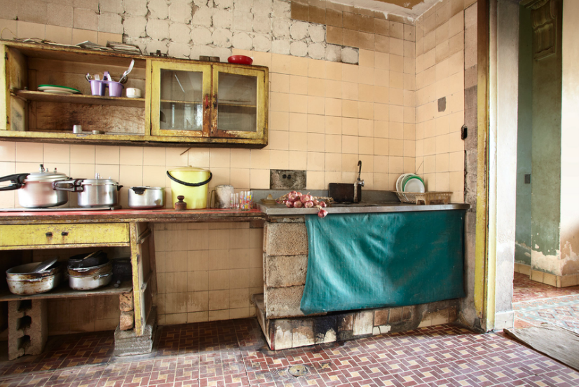 Introducing New Worlds With A Shrug: Insides: Cuban Kitchens