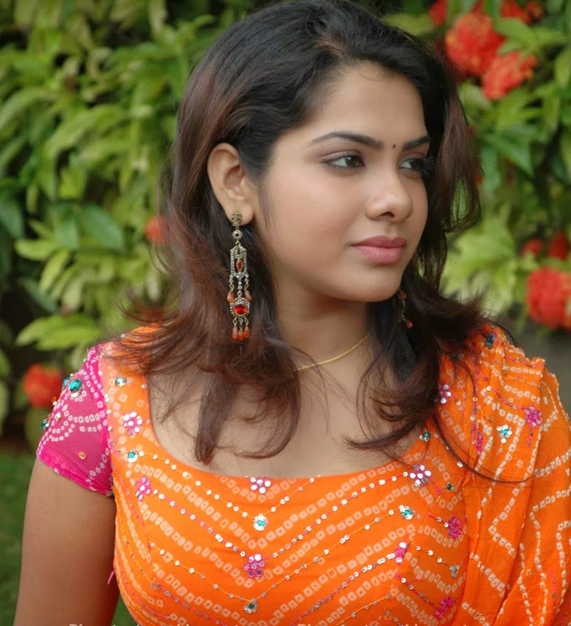 CAP: Actress Sandhya Beautiful Photos