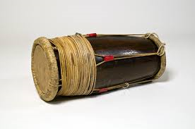 ALAT MUZIK TRADISIONAL