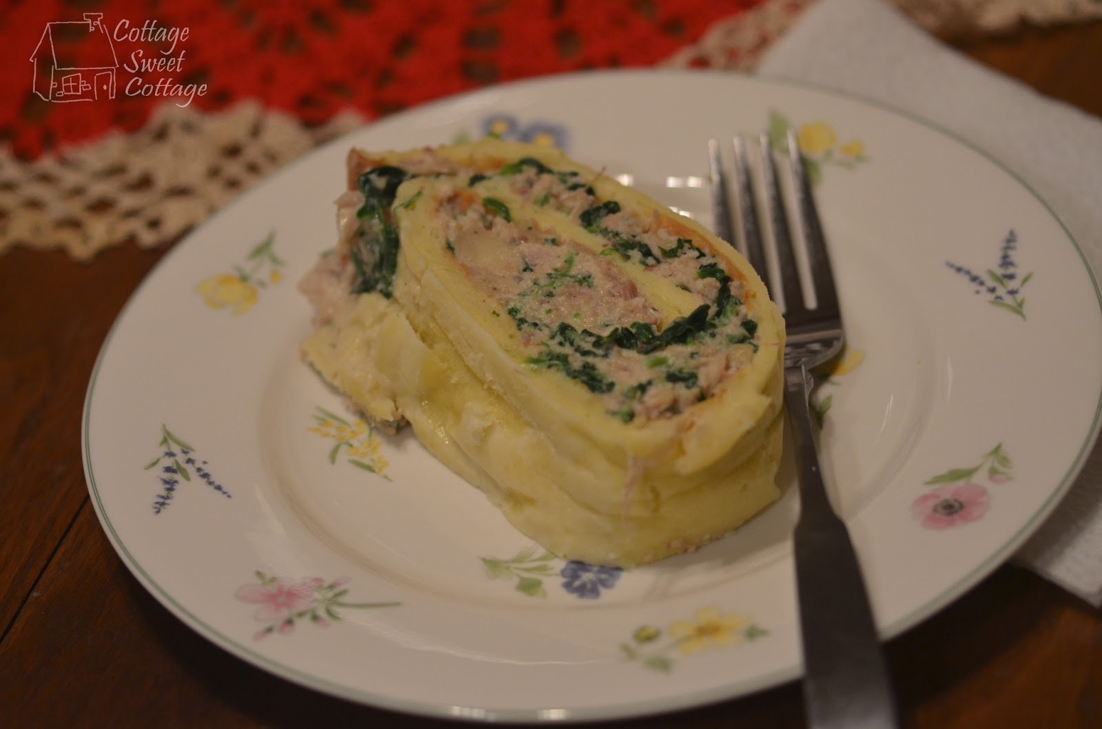 Cottage Sweet Cottage: Chicken Puff Pastry Roll