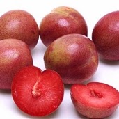 Deu branco: Frutas hibridas