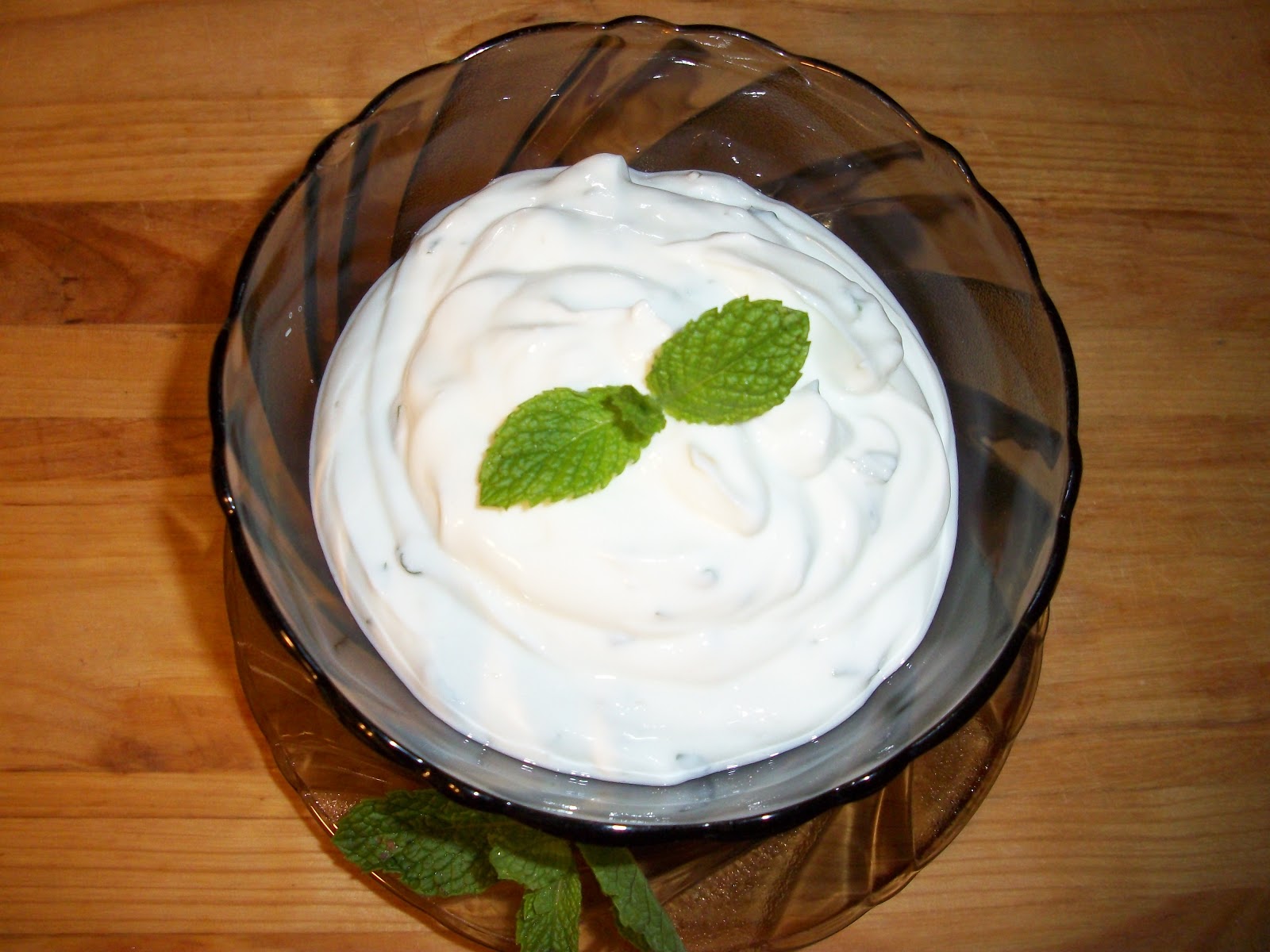 Cooking with love ! : Sos Lebna (Mediterranian Lebna sauce )