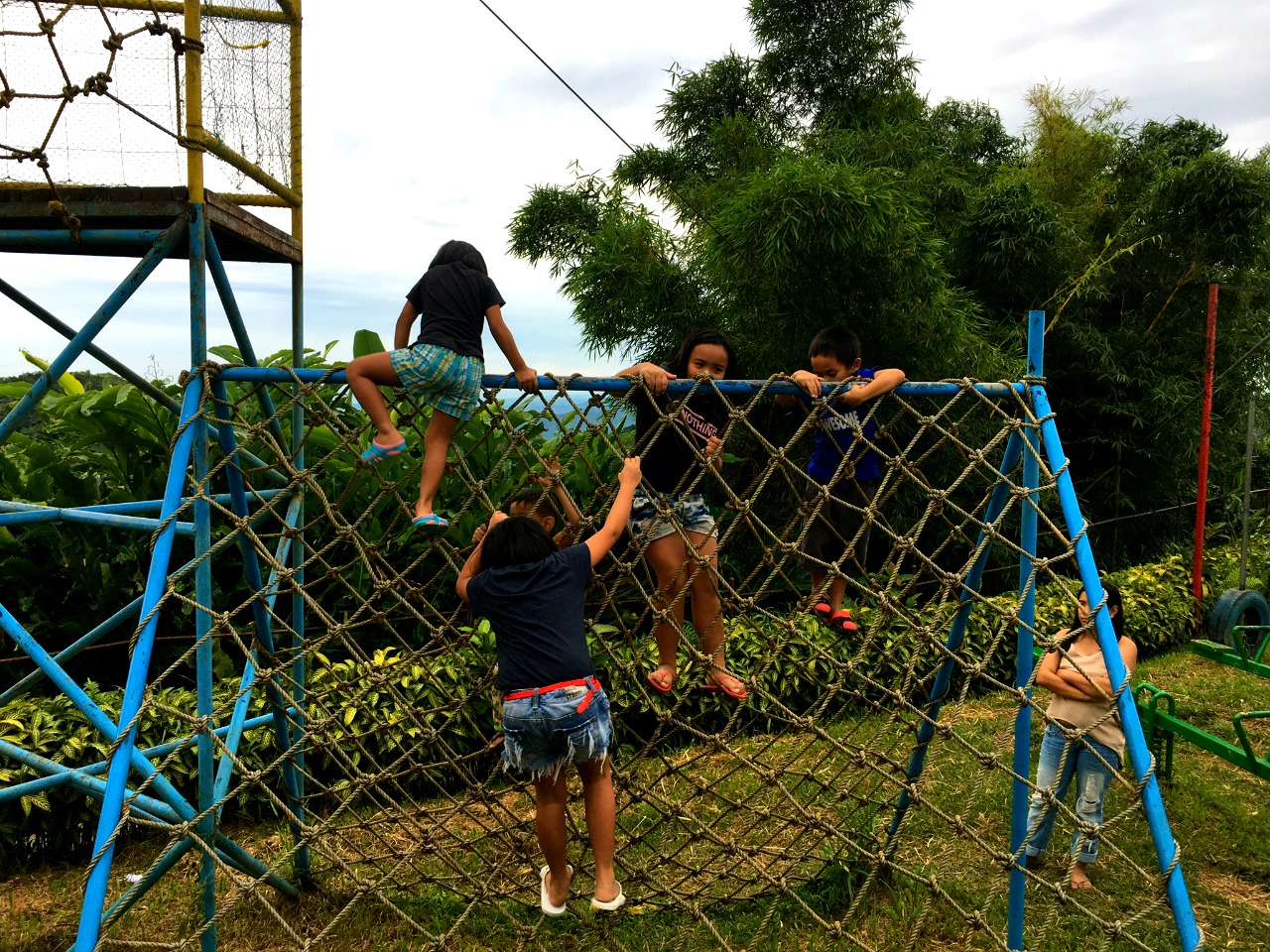 West 35 Eco Mountain Resort - Balamban, Cebu