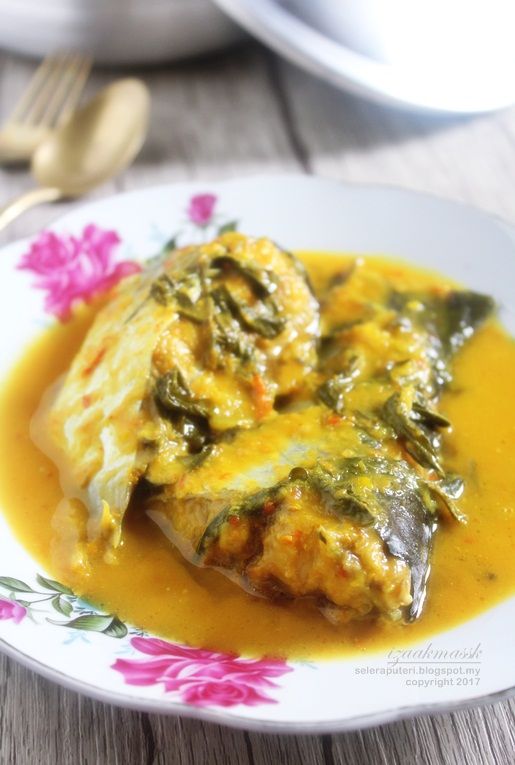 IKAN PATIN MASAK TEMPOYAK PAHANG - Singgahsana Kitchen