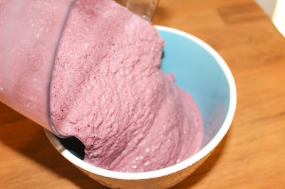 Creating the Silver Lining: Strawberry Shakeology: Acai Bowl Style