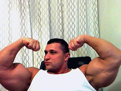 Muscle Lover: Iana Ionut "Mr. Biceps" of Romania