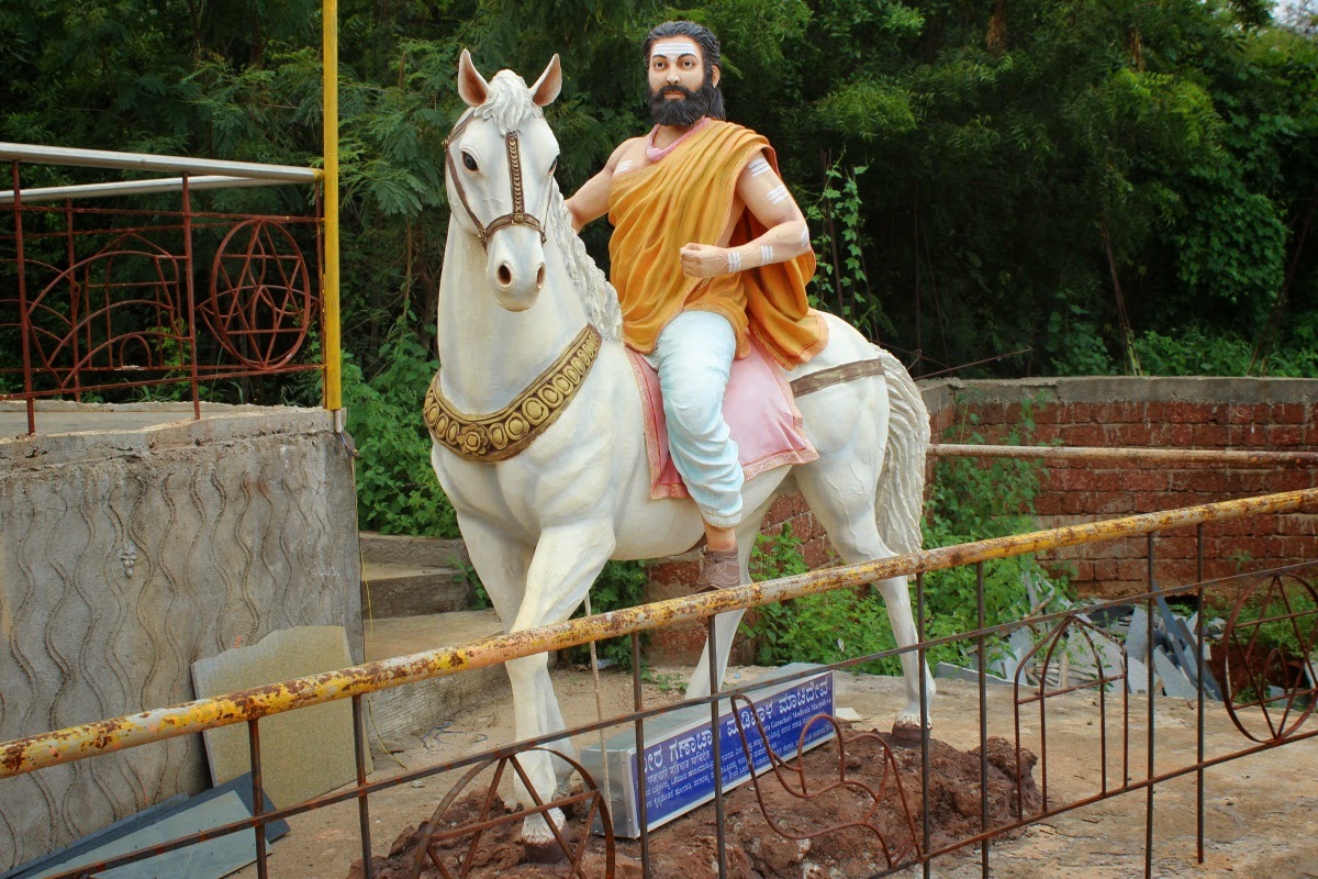 Journeys across Karnataka: 108 feet statue of Basaveshwara, Basava Kalyana