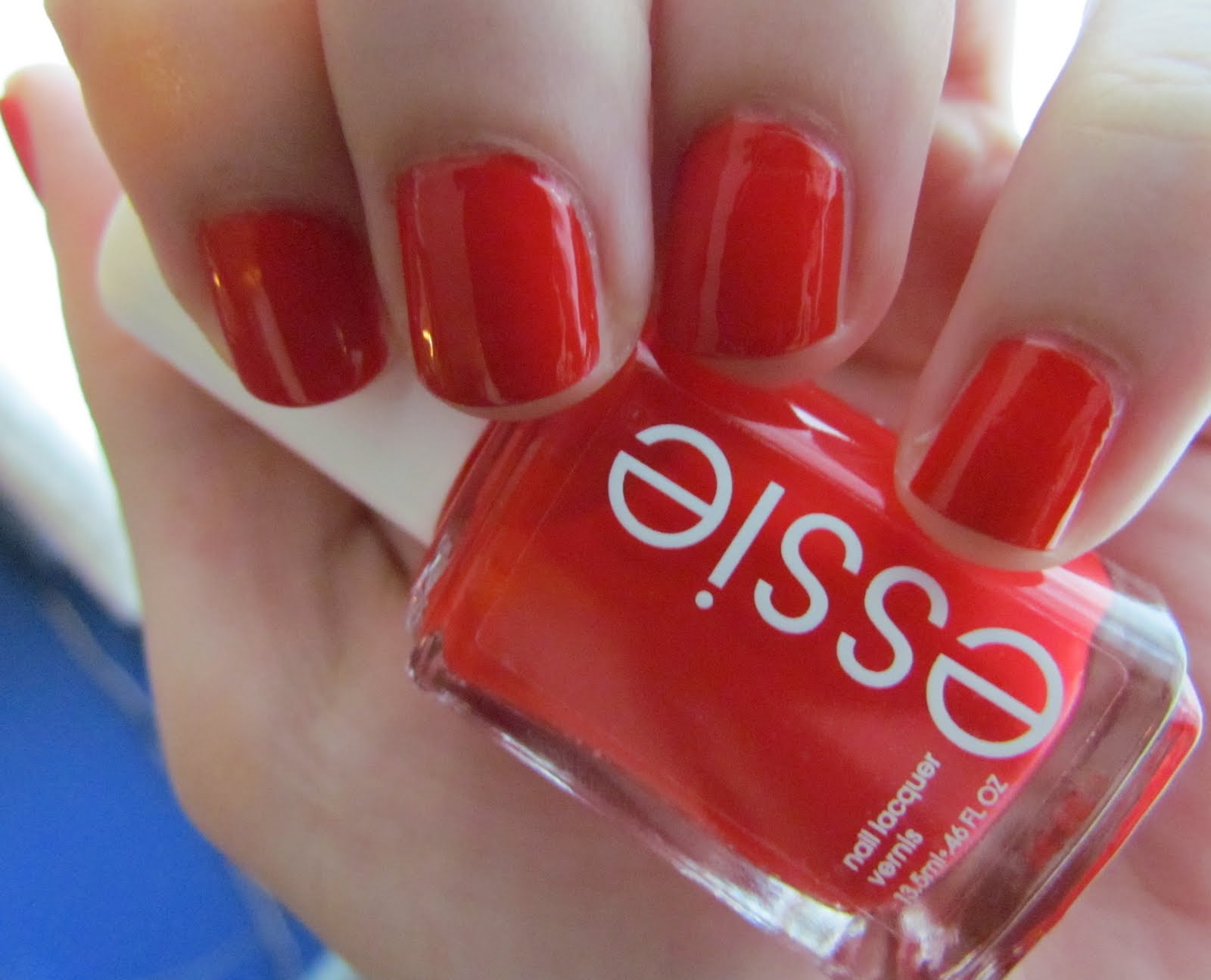 Polishes and Pleasantries ...: Essie 'like me' swatches ... AKA Essie ...