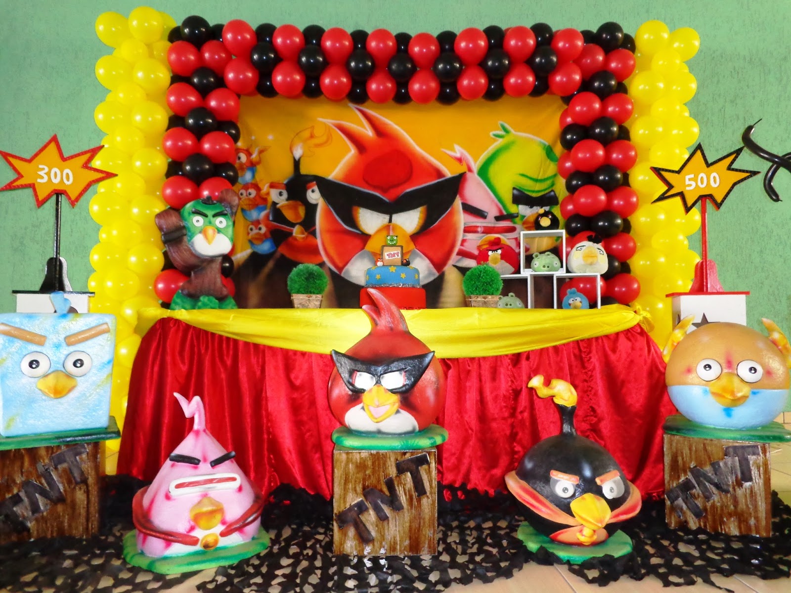Claudia Festas BH: Tema de Festa ANGRY BIRDS