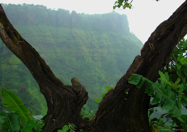 Best Tourist Places: Mahuli Fort Trek
