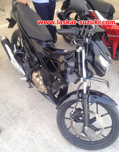 Gambar lengkap Satria FU Injeksi sudah beredar di bLog-blog otomotif.