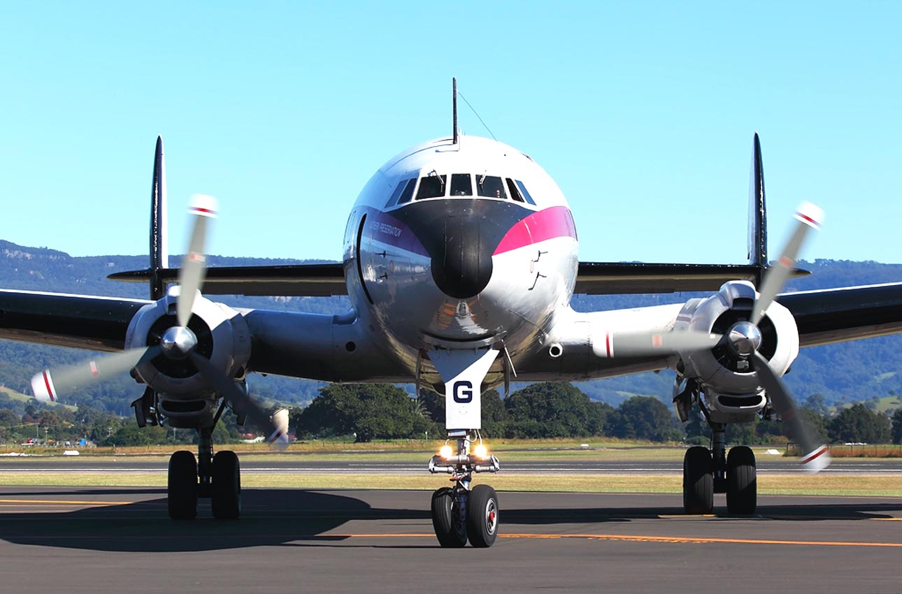 nhungdoicanh: Lockheed L-1049 Super Constellation