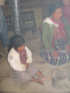 Mayan Families Guatemala: The difference a stove can make!