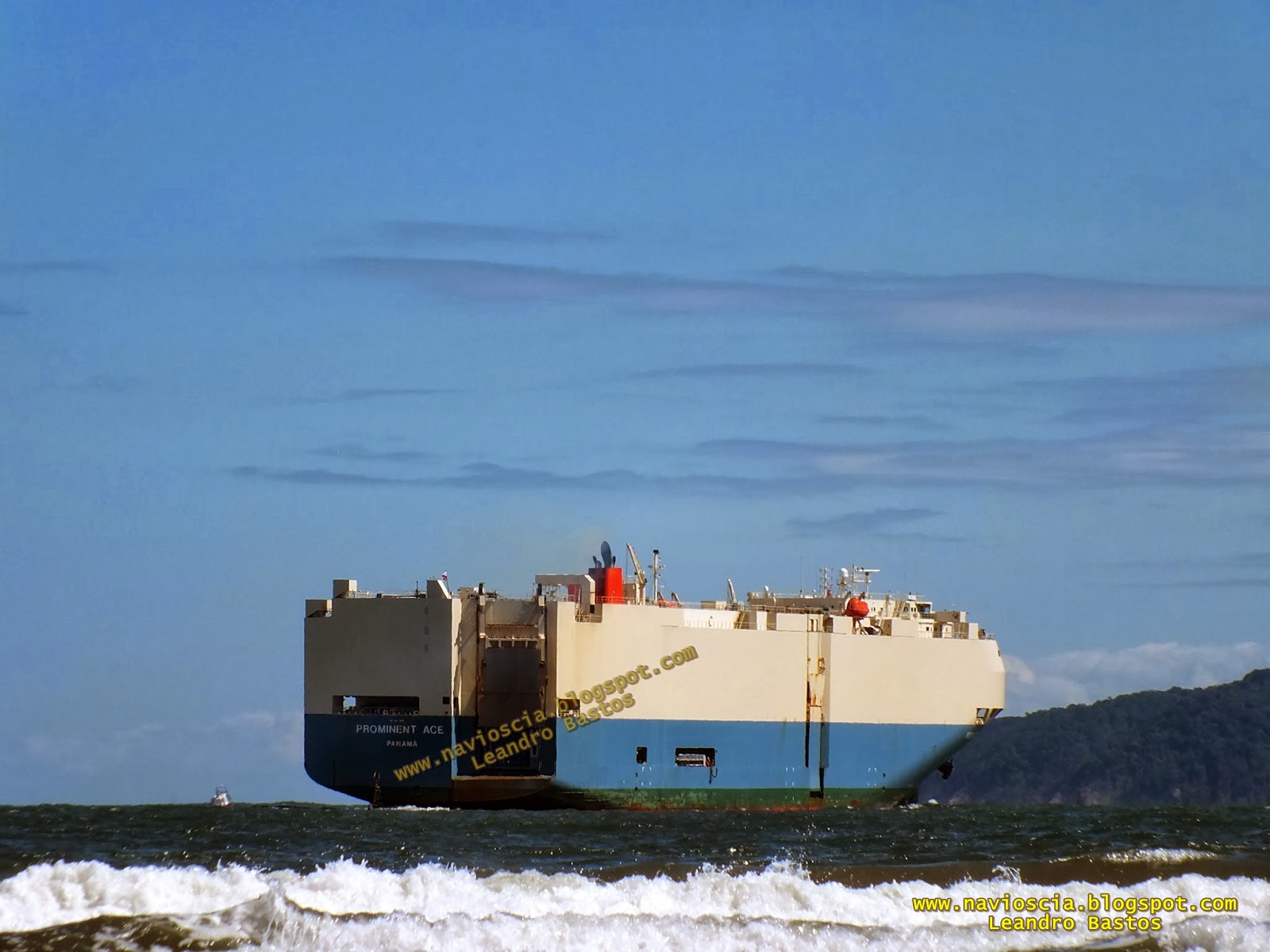 Navios de Santos & CIA: Navio PROMINENT ACE