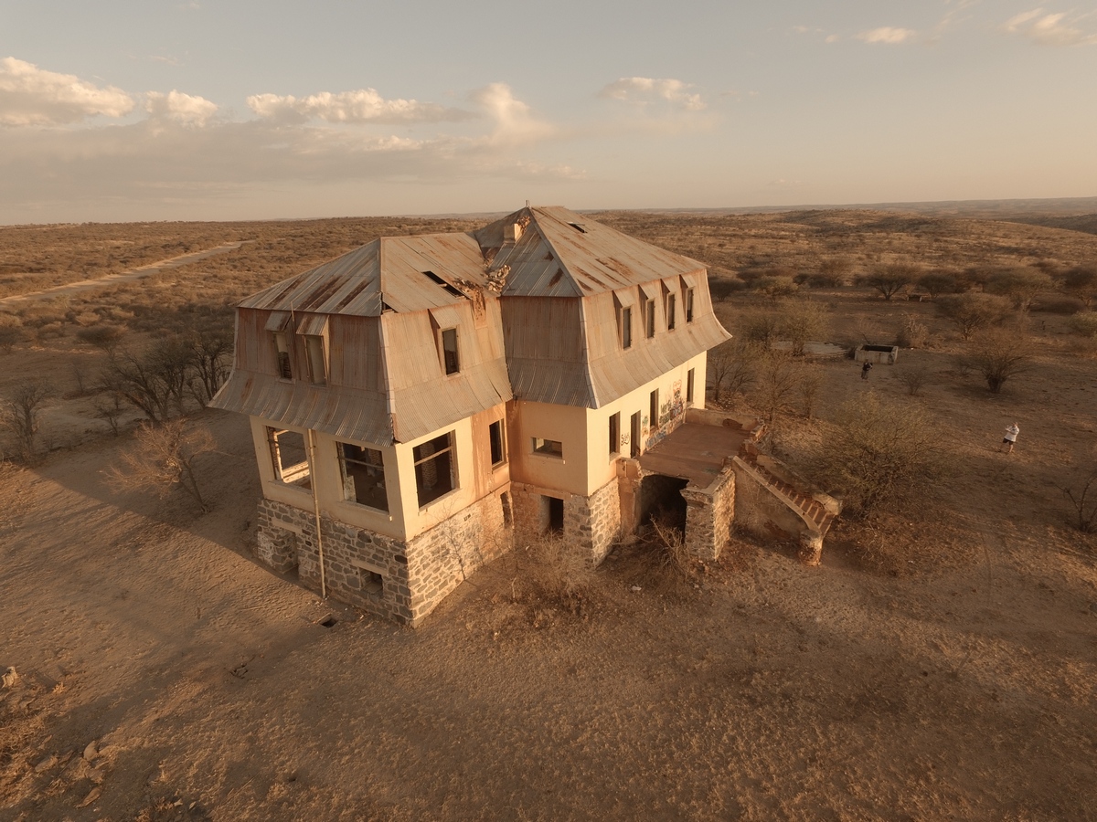 News from Southern Africa & Namibia: Namibia: aerial photos of Liebig ...