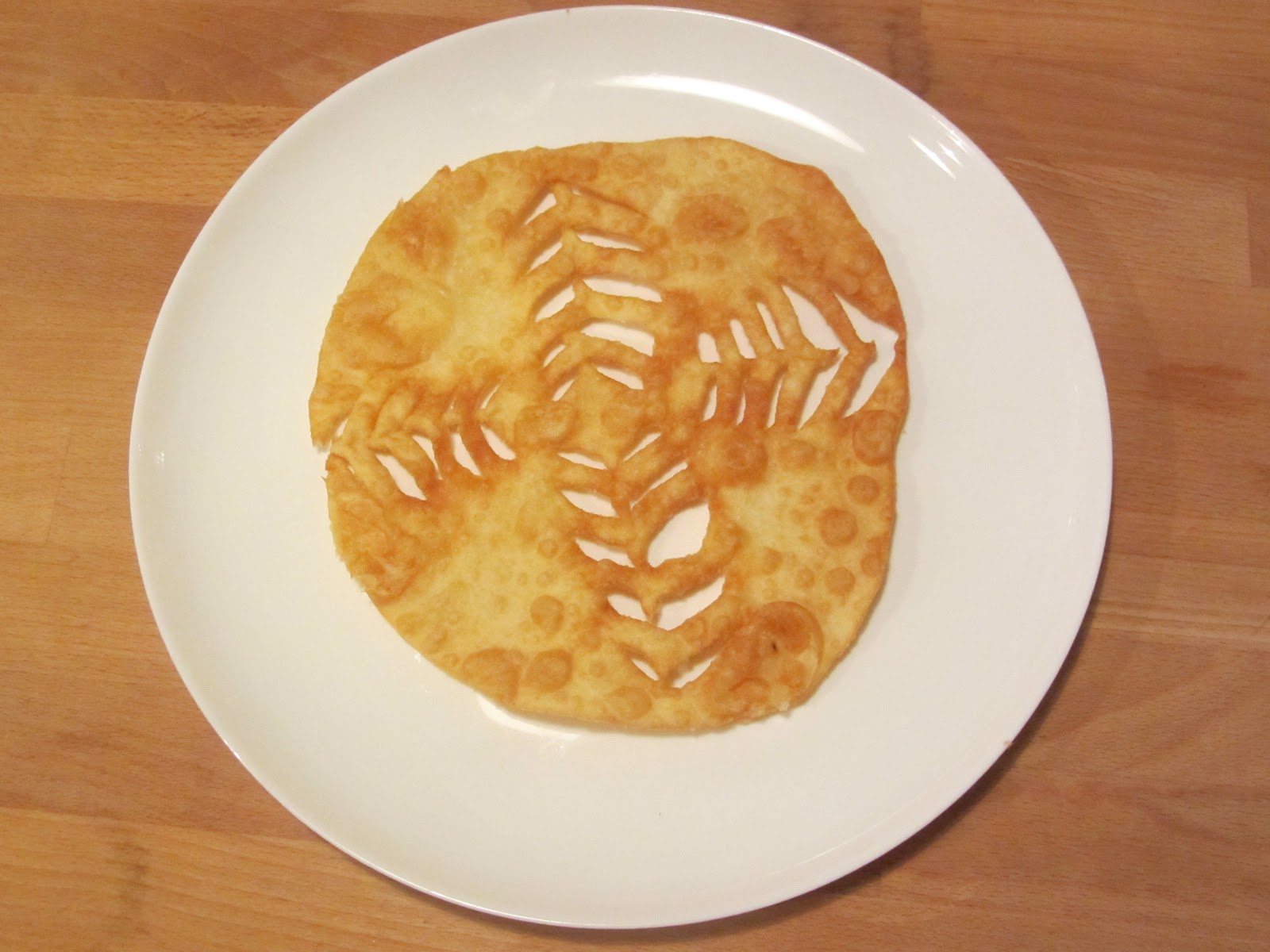 Top of the World Cakes: Icelandic Christmas "Leaf Bread" - Laufabrauð