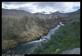 Geography 12 Rocks: V-Shaped Valley