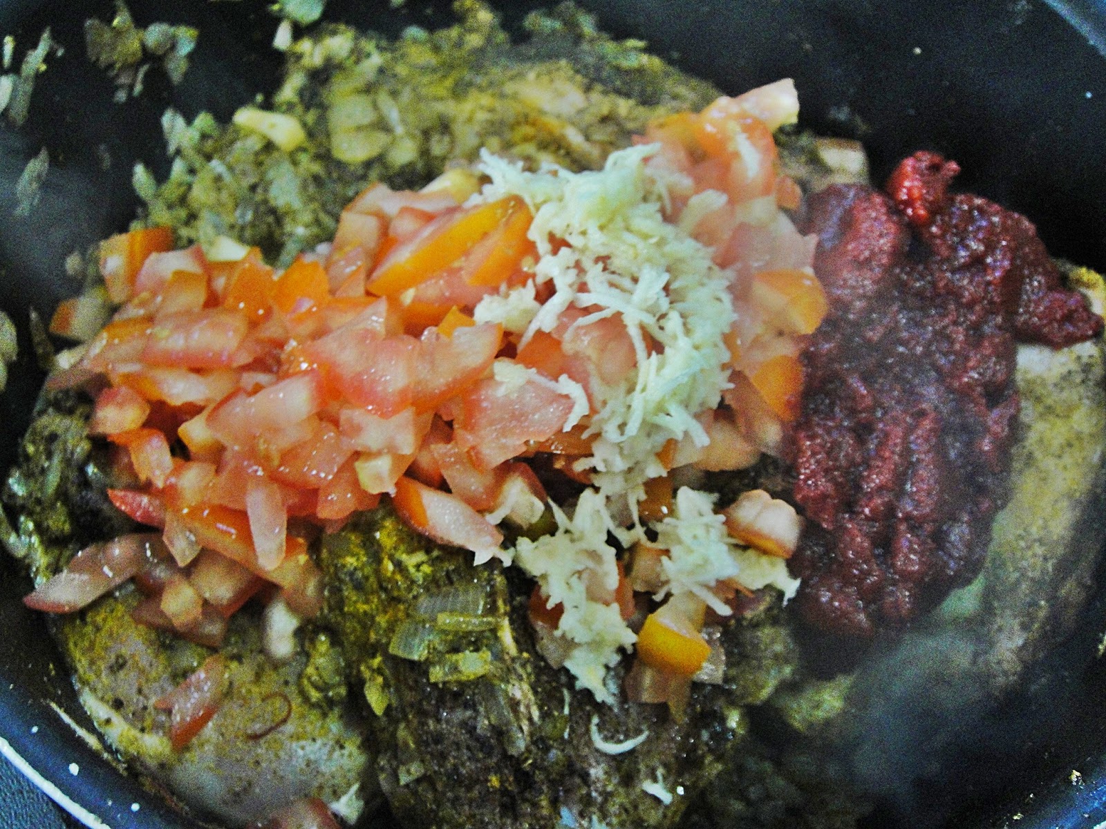 Maryam's Culinary Wonders: 1110. Qatari Chicken Machboos