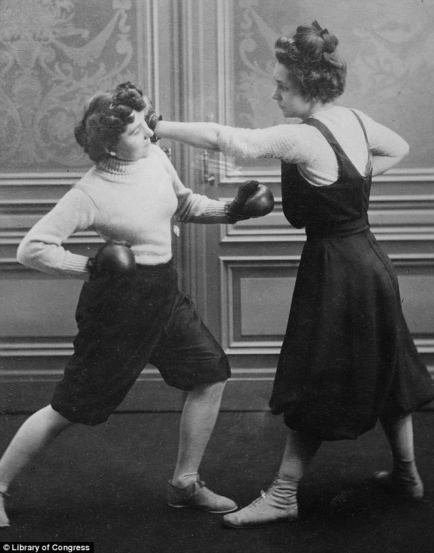 Sweet Americana Sweethearts: Victorian Women in the Ring!