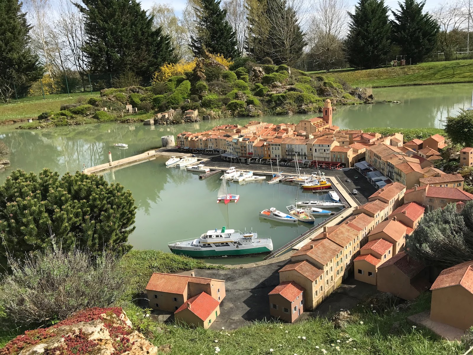 Un tour de France avec Stéphane Bern à France Miniature - Julesetmoa