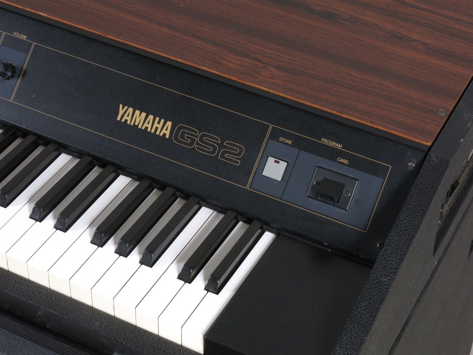 MATRIXSYNTH: Yamaha GS-2 Vintage FM synthesizer