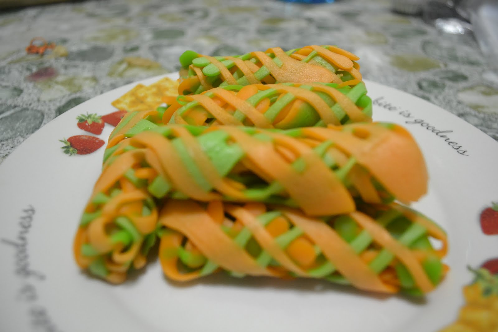 ImaCun's Specialties: Roti Jala Warna Warni