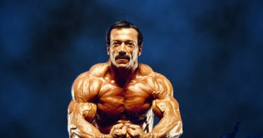 Bodybuilder Bulge, Posing Trunks, VPL: Casey Viator: a lot of bulge and ...