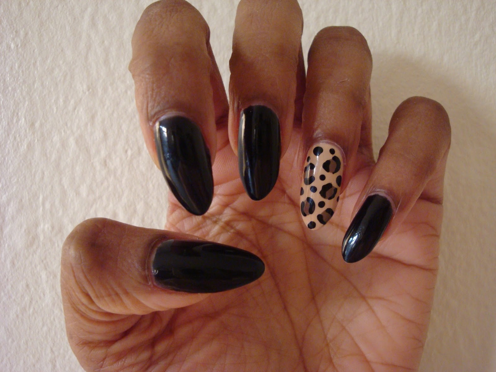 ArtzeeNailz: Louboutin Nails