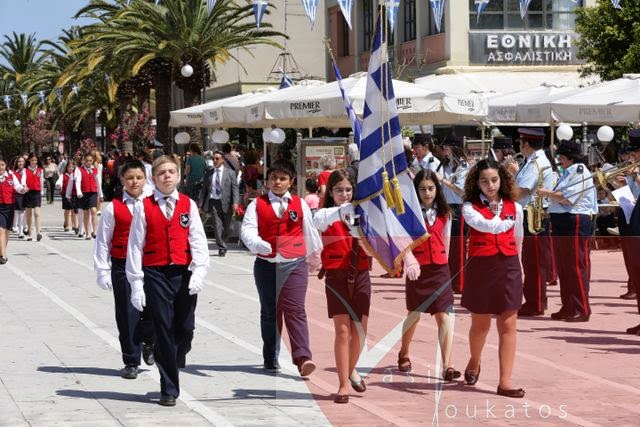 VOUTOSPRESS.GR: ΗΜΕΡΑ ΑΝΕΞΑΡΤΗΣΙΑΣ ΕΠΤΑΝΗΣΟΥ ΠΑΡΕΛΑΣΗ ΑΡΓΟΣΤΟΛΙ 2014 ...