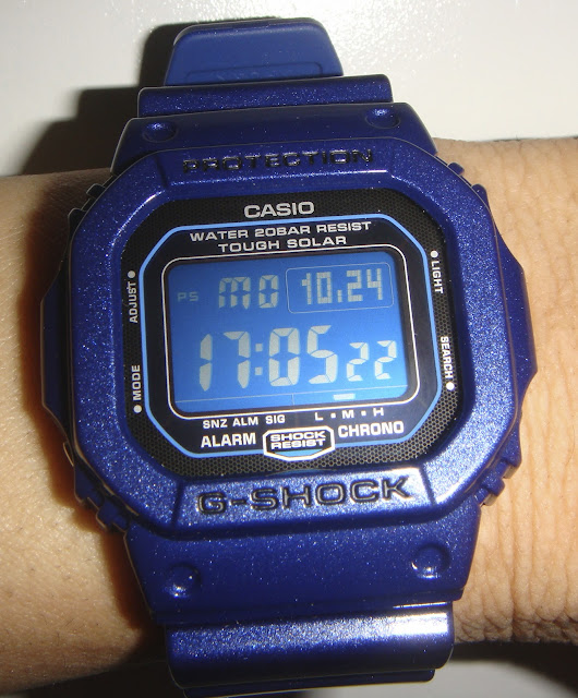 Watches to Wear: Watch Review: Casio G-Shock G5600CC-2 & NaNoWriMo Hiatus